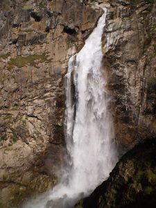 Hiking the Feather Falls Trail to a 410-Foot Waterfall! - Northern ...