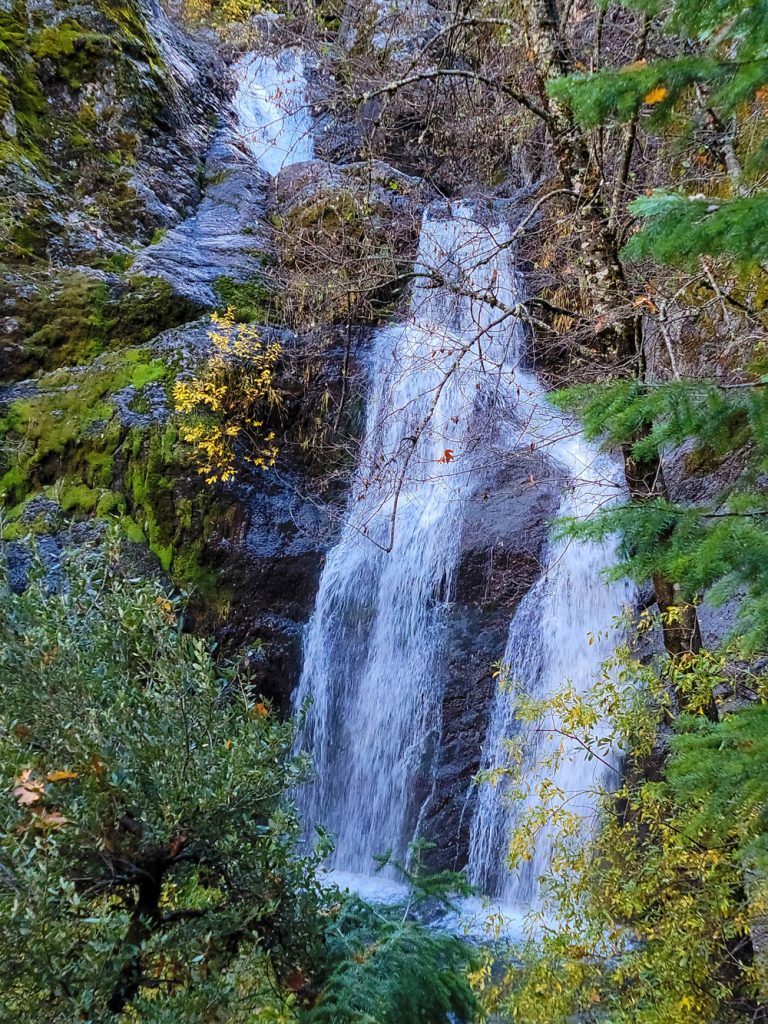 Hike Faery Falls: Fantastic Waterfall on Ney Springs Creek Near Mount ...